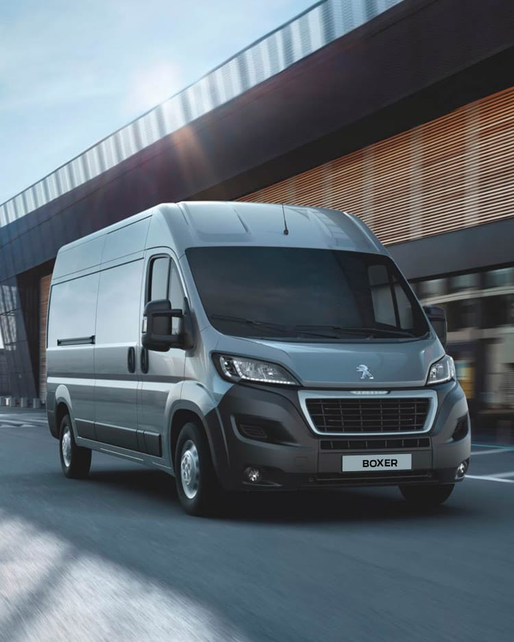 PEUGEOT Boxer : le fourgon professionnel thermique